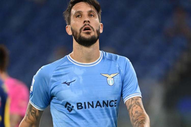 Lazio, Luis Alberto non molla: il "gesto" social carica i tifosi ...