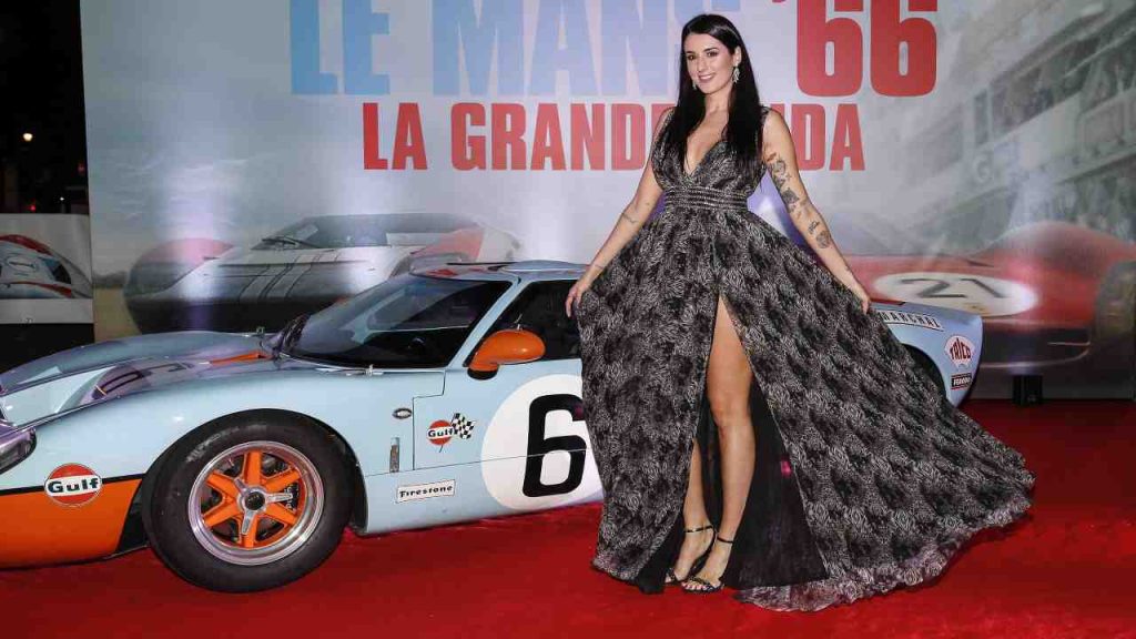 Valentina Vignali, la modella porta l'Italia ai Mondiali e lo fa in ...